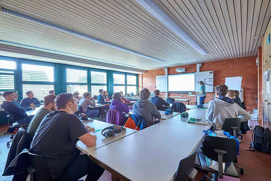 Portrait - Berufs- und Weiterbildungszentrum Rorschach-Rheintal